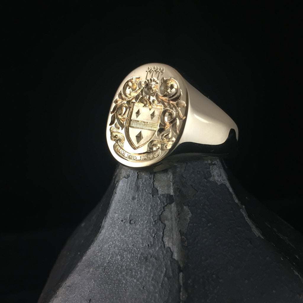 Signet Circle | Melbourne's leading maker of Customised Signet Rings